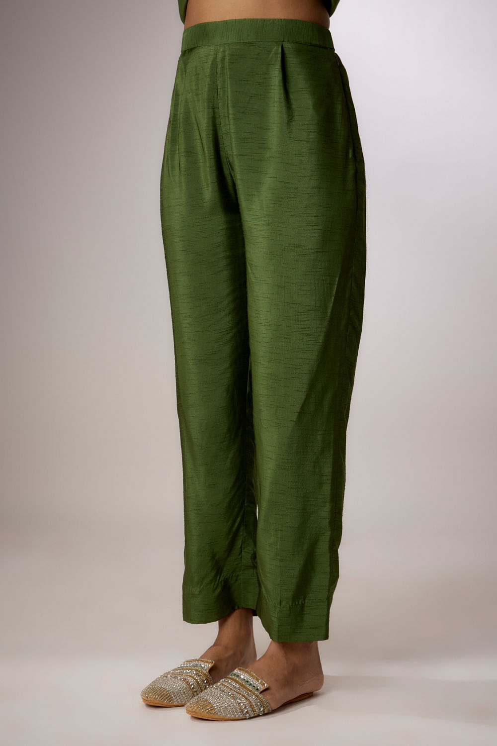 Buy Green floral embroidery woven kurta set by Nadima Saqib at Aashni ... Buy Green floral embroidery woven kurta set by Nadima Saqib at Aashni ...
