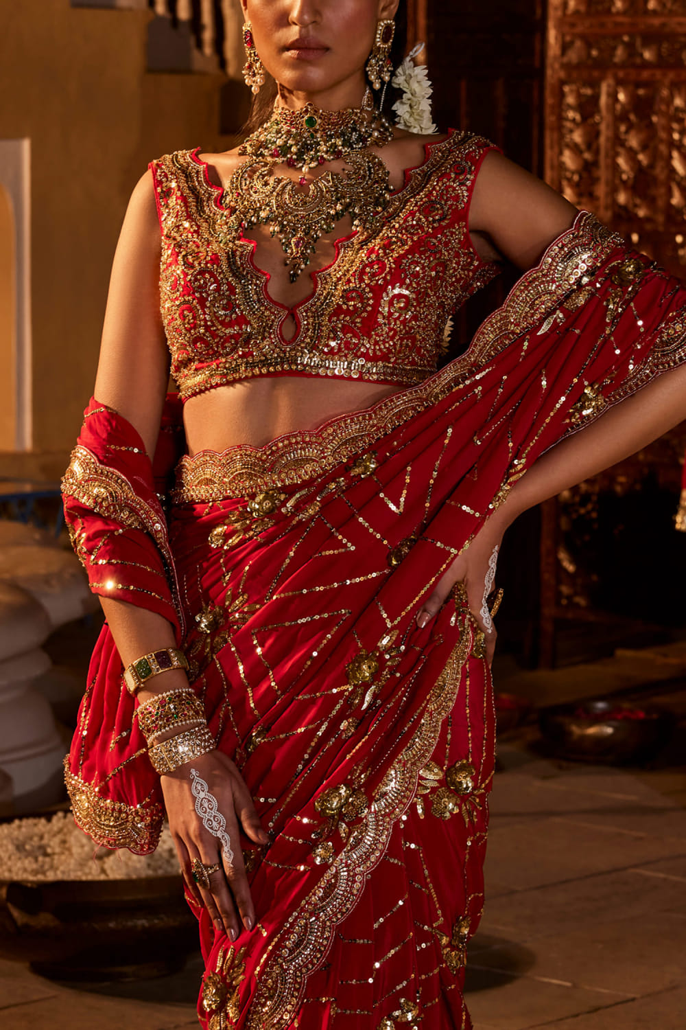 Buy Red embellished sari set by The Royaleum Atelier at Aashni and Co